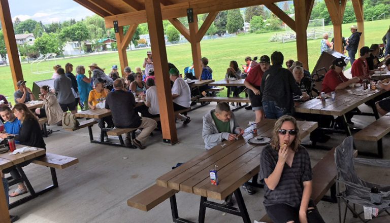 CLBC board takes in Castlegar community picnic - Community Living BC